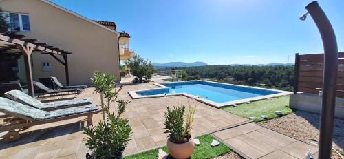 Villa Scolopax Rusticola Skradin With Heated Pool - Skradin