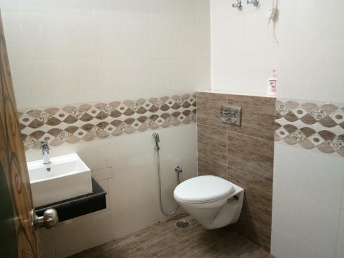 Hotel O City Palace - Gurugram