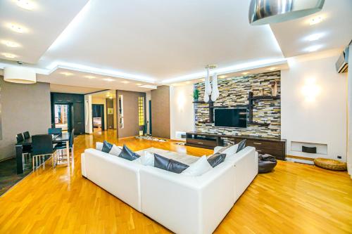 Golden Rose Luxury Baku - Baku