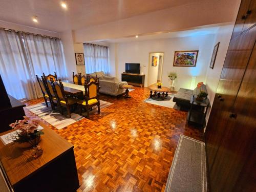 Apartamento Inteiro Gigante Centro De Porto Alegre Santa Casa 200m Perto De Tudo - Porto Alegre