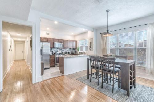 Carson Flats Apt #6 | 1br • Near Bok• Osu Med•dtwn - Tulsa, OK