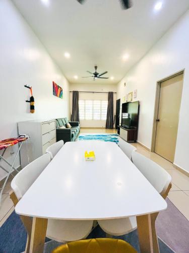 Jaszspace At Kulim Hi-tech - Aircond,wifi,netflix - Penang