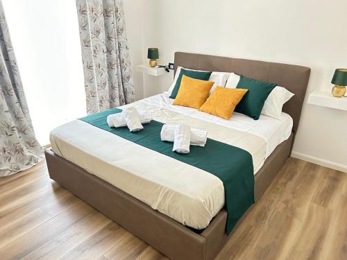 House Of Wonders - Monti