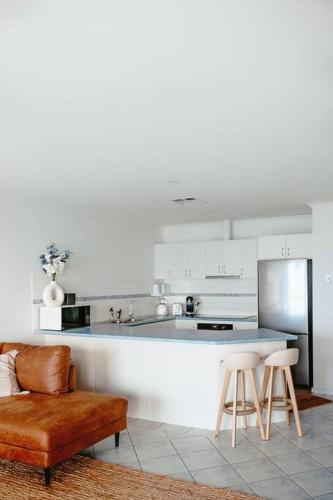 Miri's Shoreline Villa On Kangaroo Island - Penneshaw