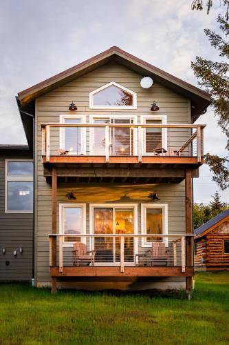 Lakeshore Lodging Suites - Homer, AK