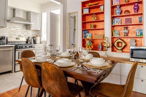 Elegant 4br & 4ba House In Dc - Washington, D.C., DC