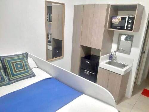 Hotel in Mandaluyong Metro Manila - Reviews, Photos & Offer