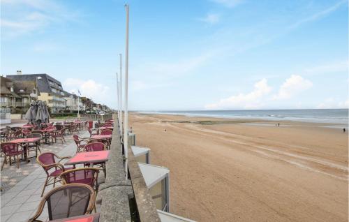 1 Bedroom Stunning Apartment In Cabourg - Cabourg