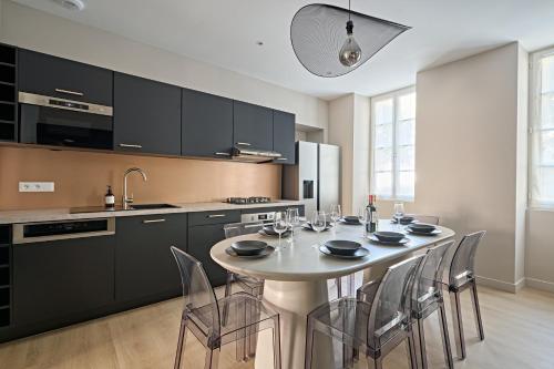 Kloozia Suites Centre Ville Haut Standing - Angoulême