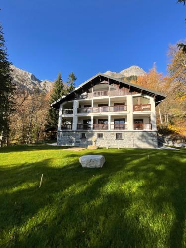 Le Manoir D Ernesta - Passy