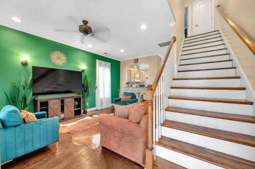 Cozy 2b Townhouse - Hot Tub - Concord, NC