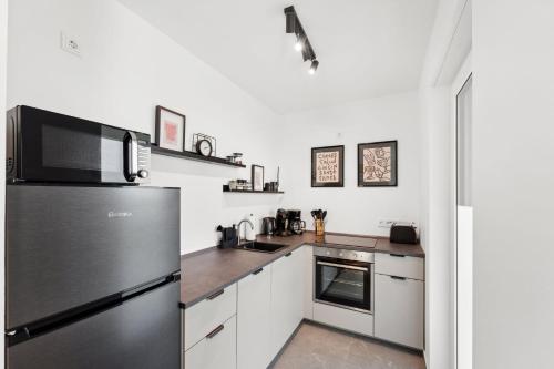 Zentrales Design Apartment Zwischen Hauptbahnhof Und Innenstadt I 2 Sz I Tiefgarage I Aufzug I Wlan - Halle