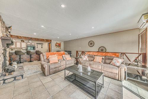 16 Mi to Ski Apache Ruidoso Condo Deals & Reviews, london | LateRooms.com