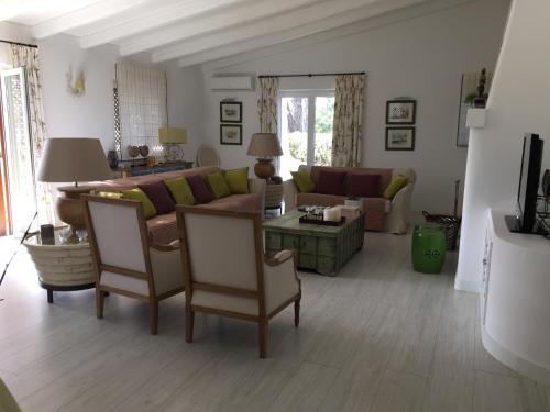 Vilamoura Villa Alegria - ヴィラモウラ