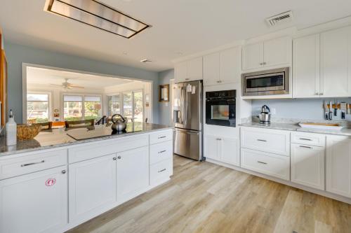 Waterfront Home W/ Dock In Chesapeake Bay Area! - Belle Isle State Park, Lancaster