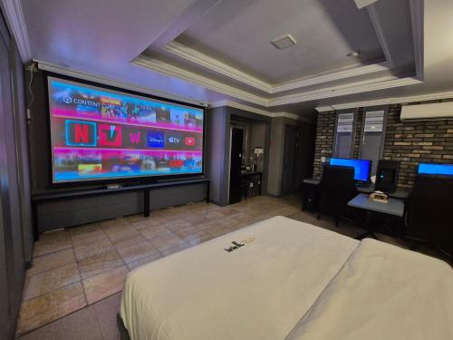 Pyeongtaek Gallery Hotel - Pyeongtaek-si