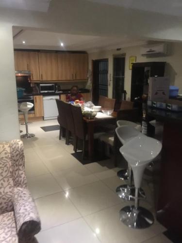 The Raps Guesthouse - Soweto
