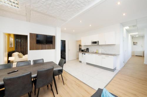 Big 7rms City Central Loft, 1alocation - Berlin