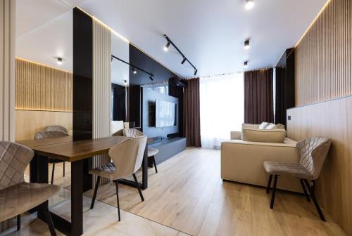 Nyvky Like Home - Фаина Таун із сезонним басеином - Кв 175 низькии поверх - Kiev