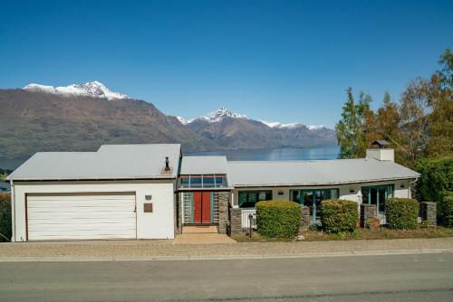 Deja Vu - Queenstown Holiday Home - Queenstown, New Zealand