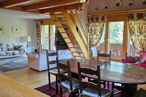 Charming Chalet Downtown - Crans-Montana