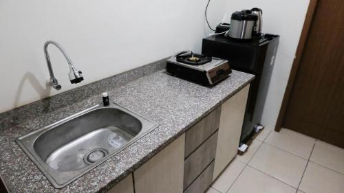 Cozy Stay Best 1br At Pavilion Permata By Travelio - Surabaya