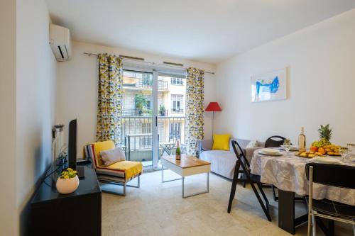 Superbe Appart Rue D'italie - ibis Nice Centre Gare