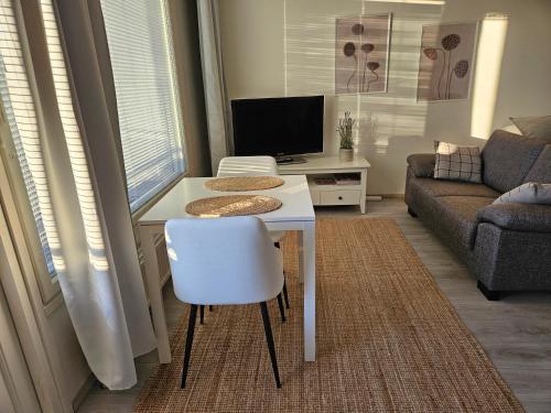 City Apartment With Lakeview In Iisalmi - Iisalmi
