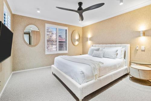 C'est Mermaid - A Stunning Beachside Escape - Broadbeach