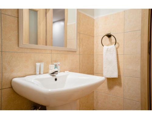 BLOOMING SUITES in Naivasha, Kenya - reviews, prices | Planet of Hotels