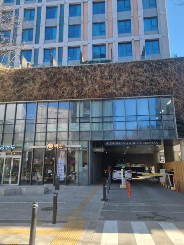 쉼, 서울중심 소파베드 시티뷰 비데 정수기 - Seoul