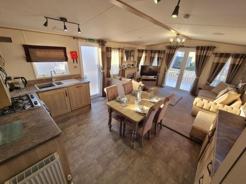 Whitstable Pearl - Alberta Holiday Park - Whitstable
