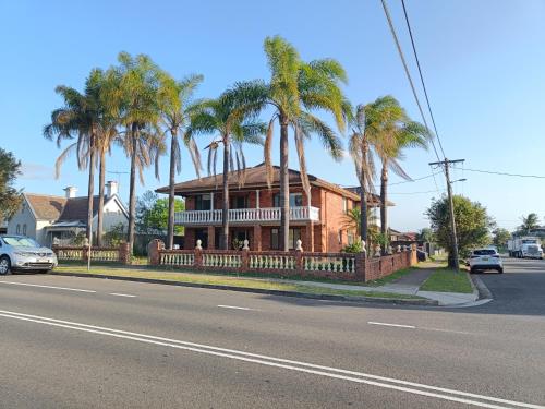 Huge Studio Room In Spacious Merrylands House M1 - 雪梨