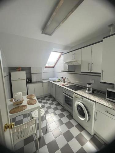 Apartamento Los Pilares - Oviedo