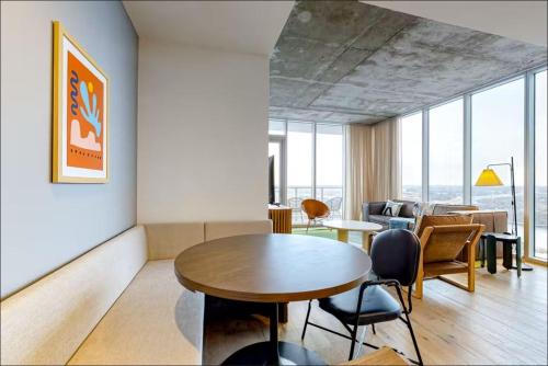 Austin Downtown Condo - 1br Lakeview 23rd-floor - Austin, TX