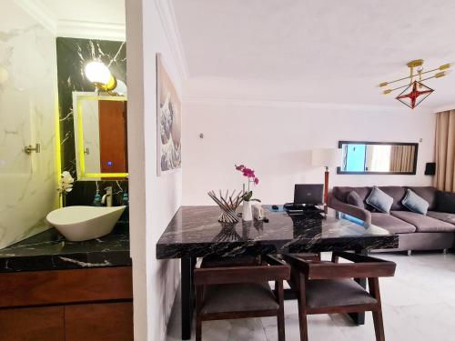 Habitacion Casa Centrica Compartida - Cancún