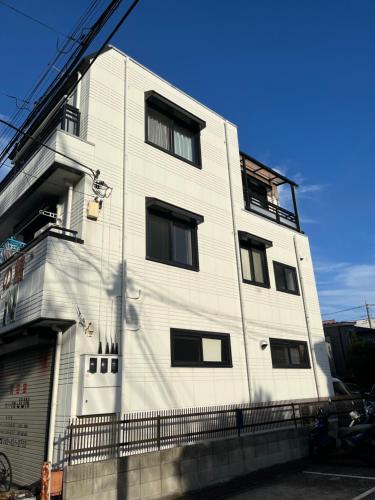 Shine House Warabi - Saitama