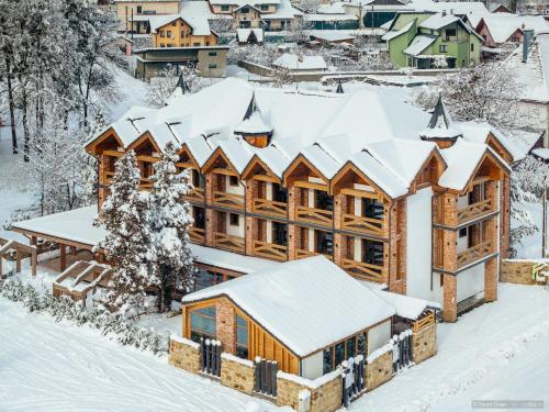 Hotel Forest Green - Gura Humorului