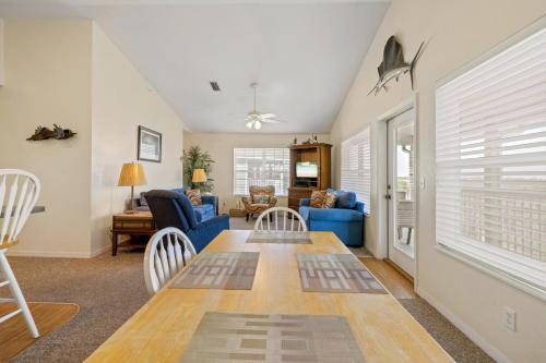 Above The Rest Condo B301 Natures Landing - Cedar Key, FL