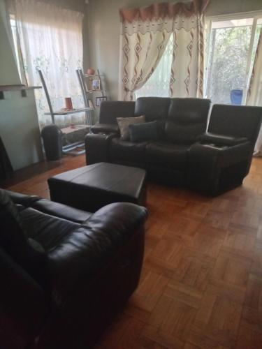 Town Charm Guesthouse - Germiston