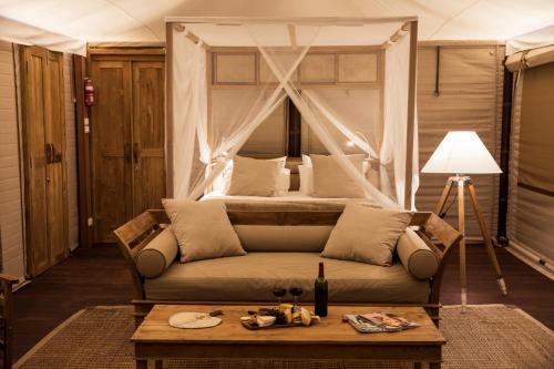 Luxury Couples Glamping Retreat - With Open Air Bath - ブルー山脈
