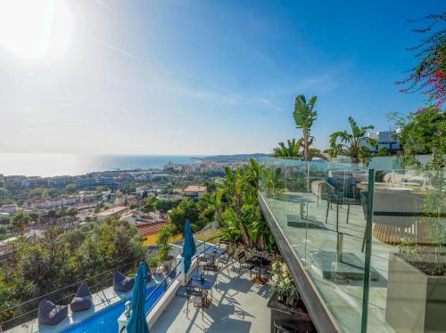 Bluehillsitges - Only Adults - Sitges