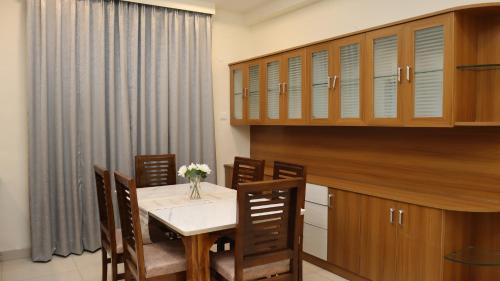 Dcasa Apartment Hotel - Hyderabad