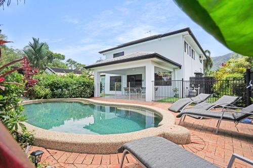 Palm Cove House In Trivia - Palm Cove