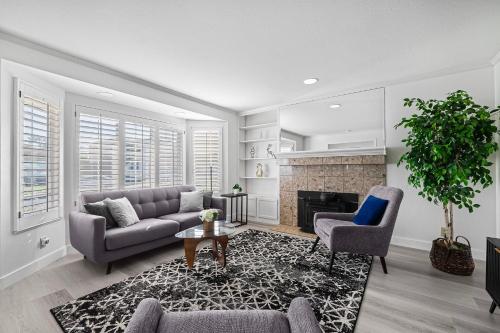 Charming Single-story 3brs 2bth Home S-sf - Daly City