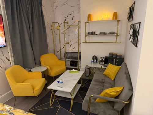 Luxury Studio In Victoria, 7 Minutes Walk To Victoria Station, Room 8 - Chelsea