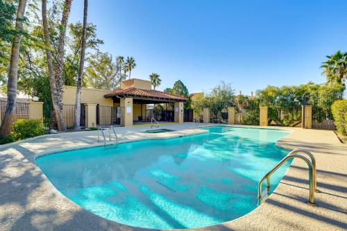 12 Mi To Dtwn Tucson: Tranquil Townhome W/ Office - Catalina State Park, Tucson