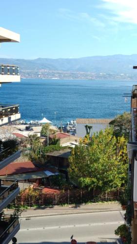 Bijou Rooms - Messina