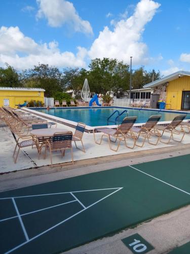 Holiday Dream House - North Port, FL