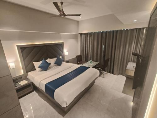 Hotel Nakshtra Residency Kalyan - Premium Couple Friendly - Kalyan